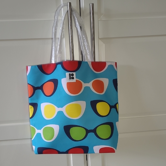 ESTEE.LAUDER | Bags | Estee Lauder Lisa Perry Tote Bag Blue Sunglasses ...